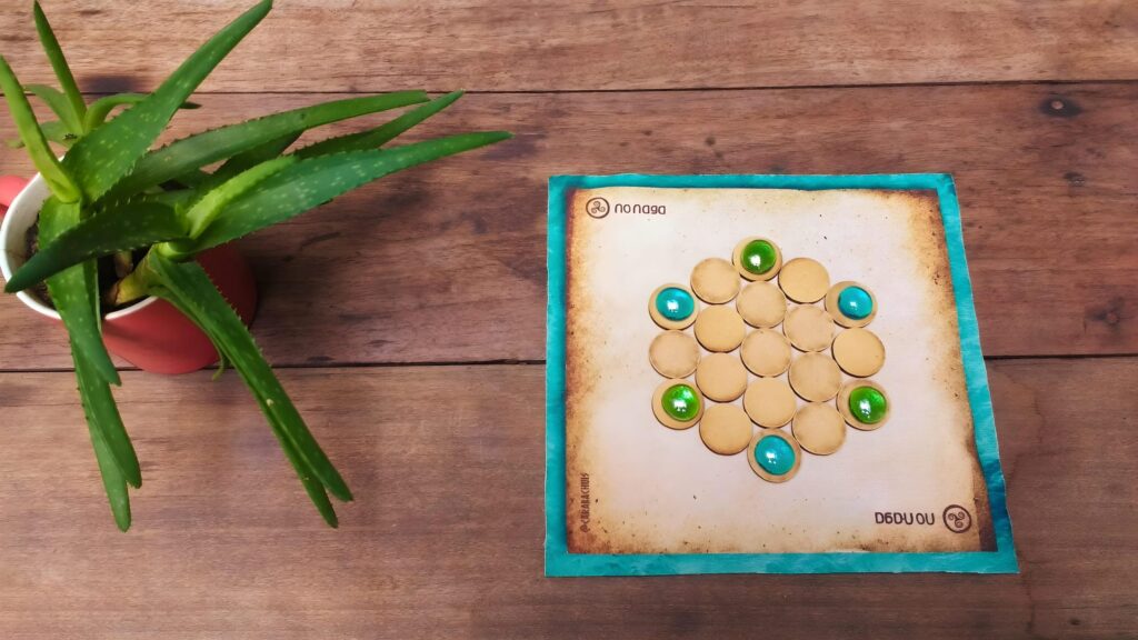 Cómo se juega al Nonaga | Juego transformador de Carabachuis